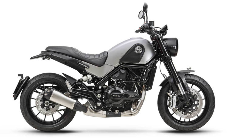 Top 10 Best Twin Cylinder Bikes Under 5 Lakhs In India